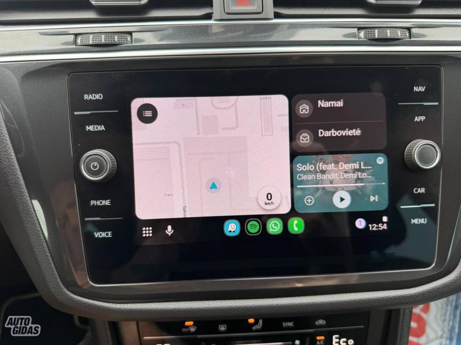 Melns Volkswagen Tiguan 2023 Kauņa, ar dzinēja tilpumu 1.40 L un nobraukumu 45 tūkst. km par 23300 €, foto 26 vietnē AUTOMOTO.COM.LV
