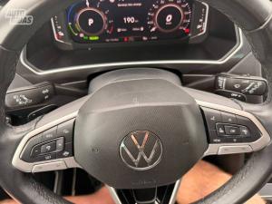 Melns Volkswagen Tiguan 2023 Kauņa, ar dzinēja tilpumu 1.40 L un nobraukumu 45 tūkst. km par 23300 €, foto 27 vietnē AUTOMOTO.COM.LV