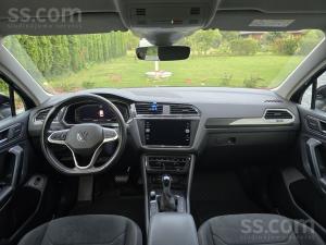 Melns Volkswagen Tiguan 2023 Rīga, ar dzinēja tilpumu 1.50 L un nobraukumu 59 tūkst. km par 28900 €, foto 7 vietnē AUTOMOTO.COM.LV