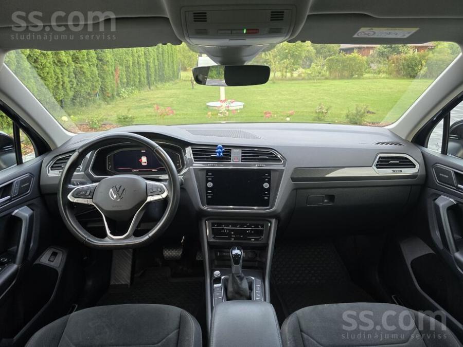 Melns Volkswagen Tiguan 2023 Rīga, ar dzinēja tilpumu 1.50 L un nobraukumu 59 tūkst. km par 28900 €, foto 7 vietnē AUTOMOTO.COM.LV
