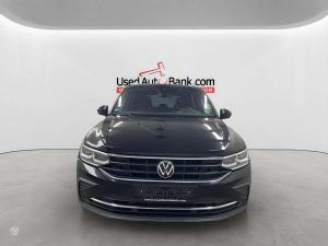 Melns Volkswagen Tiguan 2023 Viļņa, ar dzinēja tilpumu 1.97 L un nobraukumu 171 tūkst. km par 21054 €, foto 3 vietnē AUTOMOTO.COM.LV