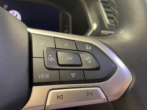 Melns Volkswagen Tiguan 2023 Viļņa, ar dzinēja tilpumu 1.97 L un nobraukumu 171 tūkst. km par 21054 €, foto 17 vietnē AUTOMOTO.COM.LV