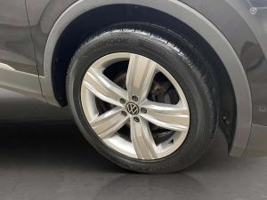 Melns Volkswagen Tiguan 2023 Viļņa, ar dzinēja tilpumu 1.97 L un nobraukumu 171 tūkst. km par 21054 €, foto 23 vietnē AUTOMOTO.COM.LV