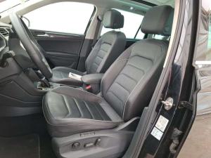 Melns Volkswagen Tiguan 2023 Viļņa, ar dzinēja tilpumu 1.50 L un nobraukumu 55 tūkst. km par 30855 €, foto 7 vietnē AUTOMOTO.COM.LV