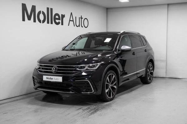 Melns Volkswagen Tiguan 2023 Viļņa, ar dzinēja tilpumu 2.00 L un nobraukumu 128 tūkst. km par 31950 €, foto  vietnē AUTOMOTO.COM.LV