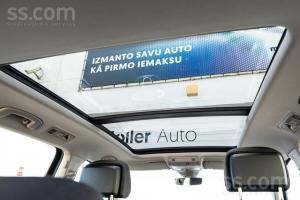 Black Volkswagen Tiguan 2023 in Riga, with an engine capacity of 1.40 L and mileage of 133 thousand km for 23450 €, photo 18 on AUTOMOTO.COM.LV