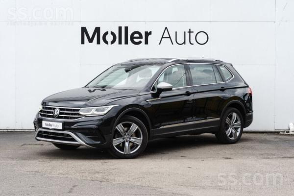 Volkswagen Tiguan 2023 in Riga on AUTOMOTO.COM.LV Black Volkswagen Tiguan 2023 in Riga, with an engine capacity of 2.00 L and mileage of 123 thousand km for 28500 €, photo 1 on AUTOMOTO.COM.LV