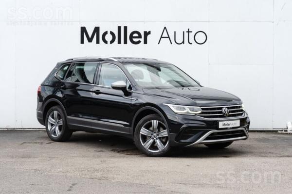 Volkswagen Tiguan 2023 in Riga on AUTOMOTO.COM.LV Black Volkswagen Tiguan 2023 in Riga, with an engine capacity of 2.00 L and mileage of 123 thousand km for 28500 €, photo 3 on AUTOMOTO.COM.LV
