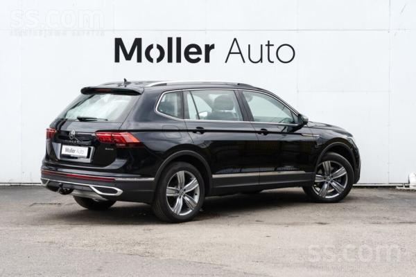 Volkswagen Tiguan 2023 in Riga on AUTOMOTO.COM.LV Black Volkswagen Tiguan 2023 in Riga, with an engine capacity of 2.00 L and mileage of 123 thousand km for 28500 €, photo 5 on AUTOMOTO.COM.LV
