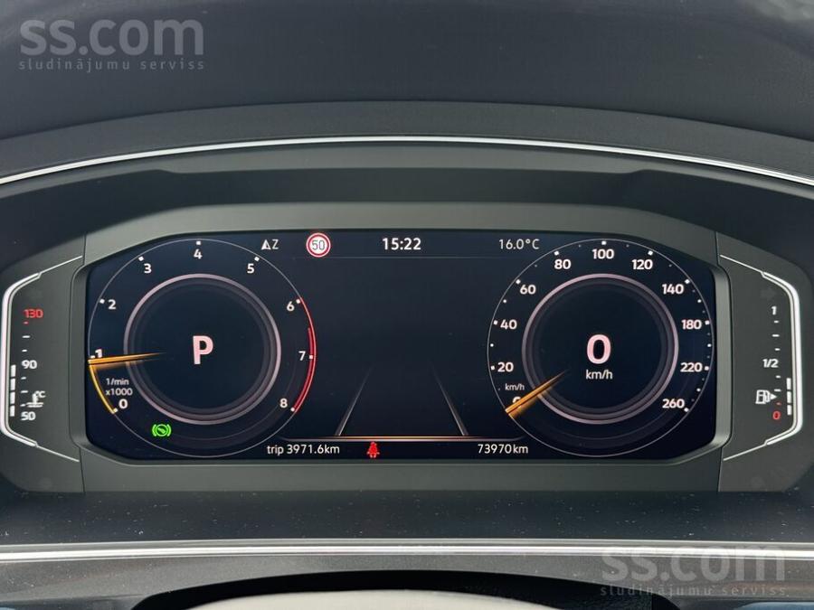 Black Volkswagen Tiguan 2023 in Riga, with an engine capacity of 1.50 L and mileage of 74 thousand km for 27950 €, photo 14 on AUTOMOTO.COM.LV