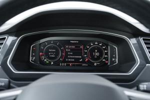 Black Volkswagen Tiguan 2023 in Riga, with an engine capacity of 1.50 L and mileage of 61 thousand km for 24950 €, photo 16 on AUTOMOTO.COM.LV