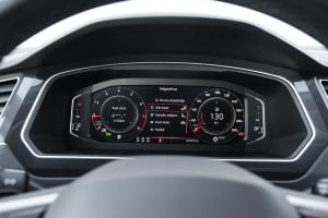 Black Volkswagen Tiguan 2023 in Riga, with an engine capacity of 1.50 L and mileage of 61 thousand km for 24950 €, photo 17 on AUTOMOTO.COM.LV