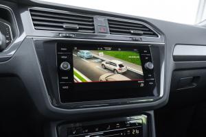 Black Volkswagen Tiguan 2023 in Riga, with an engine capacity of 1.50 L and mileage of 61 thousand km for 24950 €, photo 24 on AUTOMOTO.COM.LV