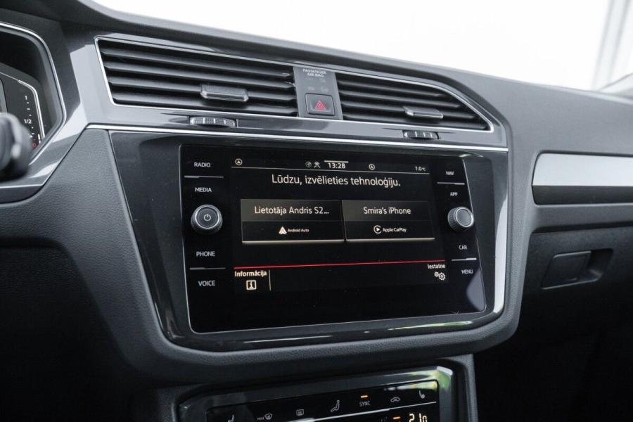 Black Volkswagen Tiguan 2023 in Riga, with an engine capacity of 1.50 L and mileage of 61 thousand km for 24950 €, photo 26 on AUTOMOTO.COM.LV