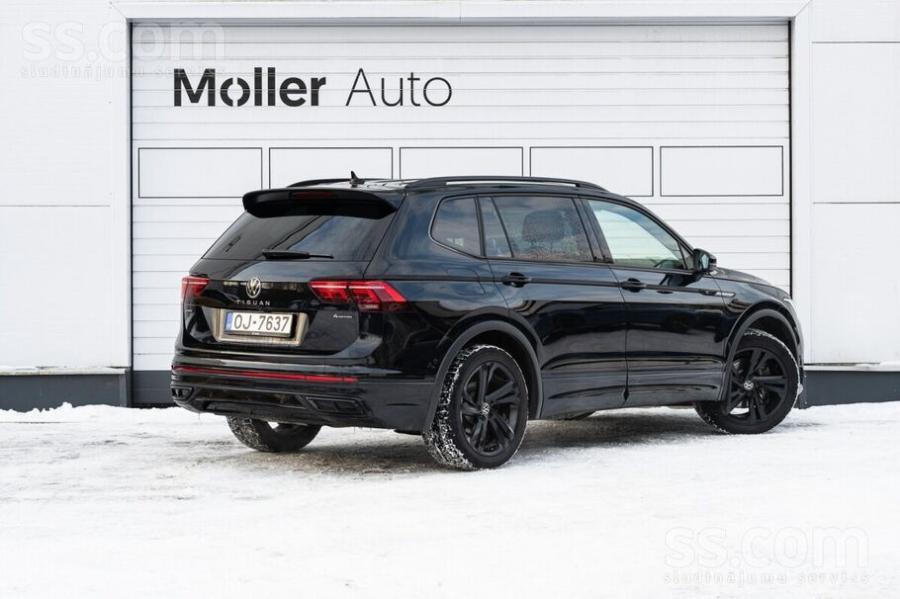 Melns Volkswagen Tiguan 2024 Rīga, ar dzinēja tilpumu 2.00 L un nobraukumu 94 tūkst. km par 36950 €, foto 4 vietnē AUTOMOTO.COM.LV