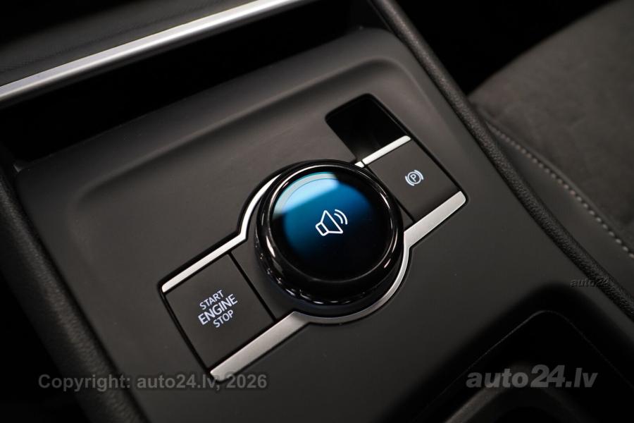 Black Volkswagen Tiguan 2024 in Tallinn, with an engine capacity of 1.50 L and mileage of 36 thousand km for 31900 €, photo 12 on AUTOMOTO.COM.LV