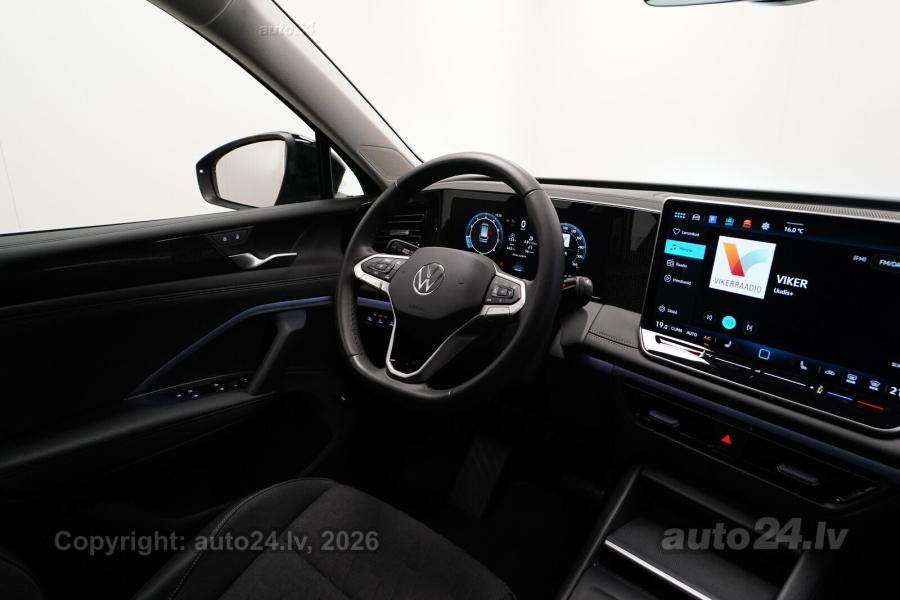 Black Volkswagen Tiguan 2024 in Tallinn, with an engine capacity of 1.50 L and mileage of 36 thousand km for 31900 €, photo 13 on AUTOMOTO.COM.LV