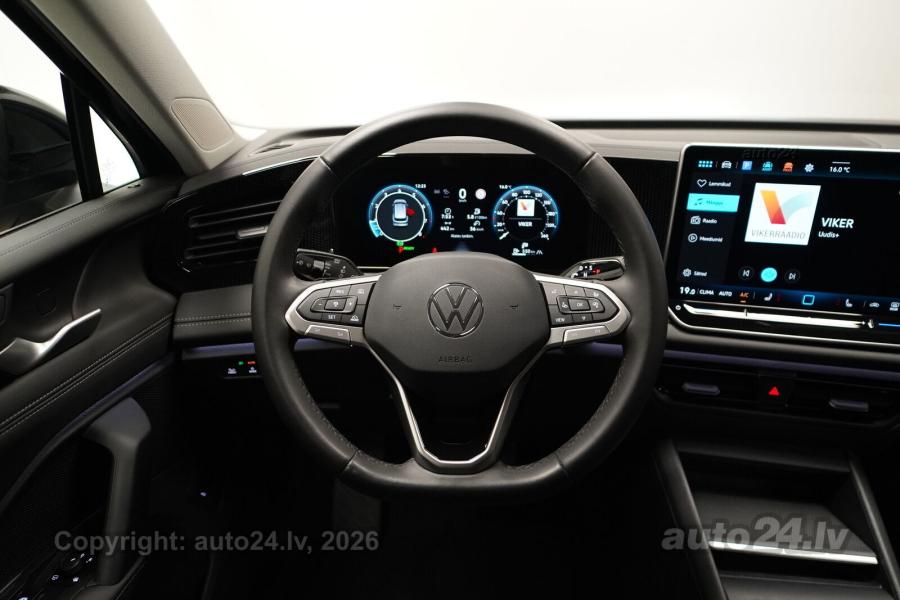 Black Volkswagen Tiguan 2024 in Tallinn, with an engine capacity of 1.50 L and mileage of 36 thousand km for 31900 €, photo 14 on AUTOMOTO.COM.LV