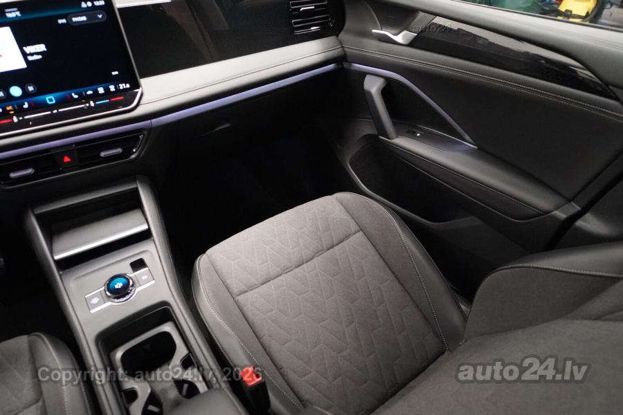 Black Volkswagen Tiguan 2024 in Tallinn, with an engine capacity of 1.50 L and mileage of 36 thousand km for 31900 €, photo 16 on AUTOMOTO.COM.LV
