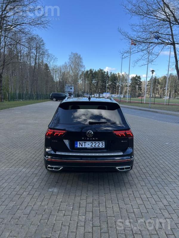 Melns Volkswagen Tiguan 2024 Rīga, ar dzinēja tilpumu 2.00 L un nobraukumu 48 tūkst. km par 35400 €, foto 6 vietnē AUTOMOTO.COM.LV