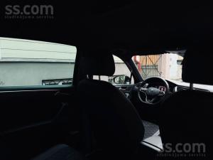 Melns Volkswagen Tiguan 2024 Cēsis, ar dzinēja tilpumu 2.00 L un nobraukumu 0 tūkst. km par 29900 €, foto 19 vietnē AUTOMOTO.COM.LV