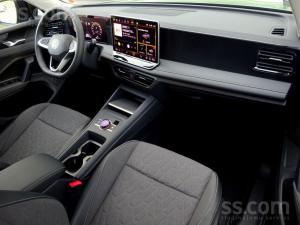 Melns Volkswagen Tiguan 2024 Rīga, ar dzinēja tilpumu 2.00 L un nobraukumu 13 tūkst. km par 35900 €, foto 9 vietnē AUTOMOTO.COM.LV