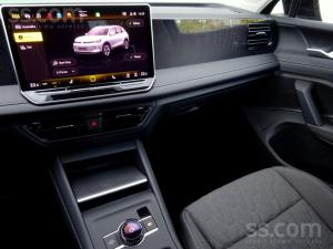 Melns Volkswagen Tiguan 2024 Rīga, ar dzinēja tilpumu 2.00 L un nobraukumu 13 tūkst. km par 35900 €, foto 11 vietnē AUTOMOTO.COM.LV