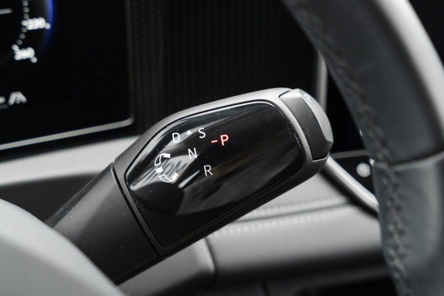 Melns Volkswagen Tiguan 2024 Rīga, ar dzinēja tilpumu 2.00 L un nobraukumu 21 tūkst. km par 32950 €, foto 14 vietnē AUTOMOTO.COM.LV