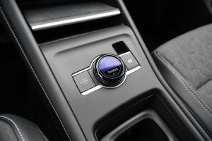 Melns Volkswagen Tiguan 2024 Rīga, ar dzinēja tilpumu 2.00 L un nobraukumu 21 tūkst. km par 32950 €, foto 20 vietnē AUTOMOTO.COM.LV