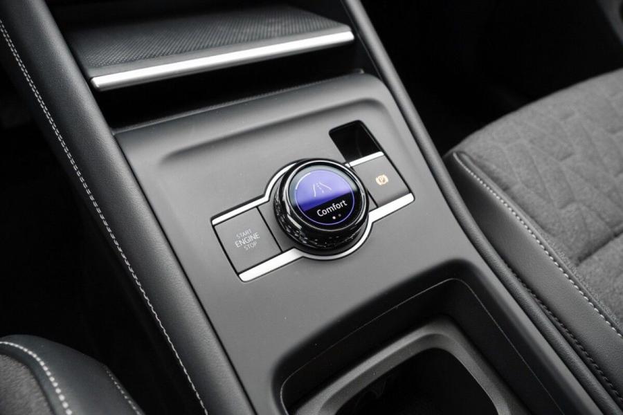 Melns Volkswagen Tiguan 2024 Rīga, ar dzinēja tilpumu 2.00 L un nobraukumu 21 tūkst. km par 32950 €, foto 20 vietnē AUTOMOTO.COM.LV