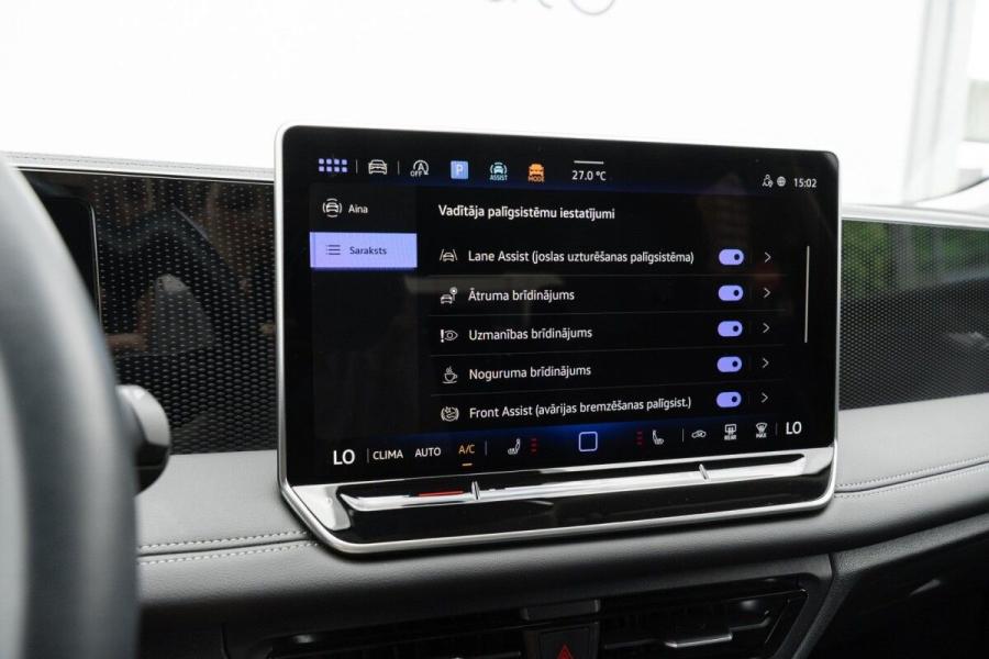 Melns Volkswagen Tiguan 2024 Rīga, ar dzinēja tilpumu 2.00 L un nobraukumu 21 tūkst. km par 32950 €, foto 26 vietnē AUTOMOTO.COM.LV