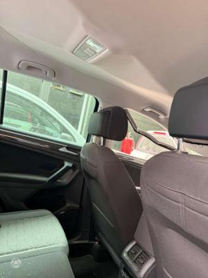 Melns Volkswagen Tiguan 2024 Šauļi, ar dzinēja tilpumu 1.50 L un nobraukumu 28 tūkst. km par 8200 €, foto 15 vietnē AUTOMOTO.COM.LV