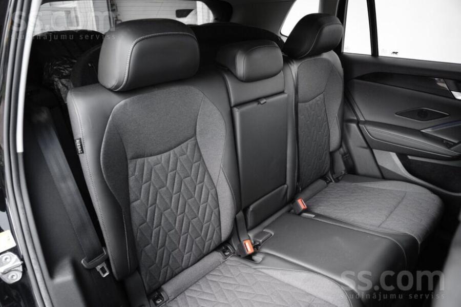 Black Volkswagen Tiguan 2024 in Riga, with an engine capacity of 1.50 L and mileage of 46 thousand km for 30900 €, photo 8 on AUTOMOTO.COM.LV