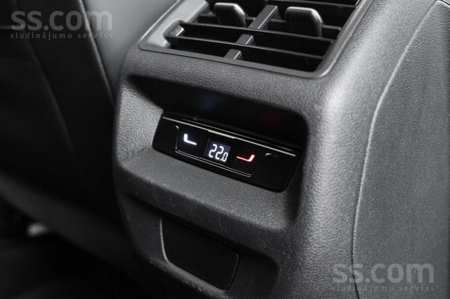 Black Volkswagen Tiguan 2024 in Riga, with an engine capacity of 1.50 L and mileage of 46 thousand km for 30900 €, photo 9 on AUTOMOTO.COM.LV