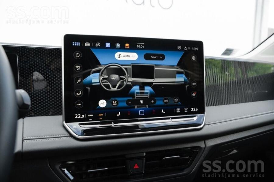 Black Volkswagen Tiguan 2024 in Riga, with an engine capacity of 1.50 L and mileage of 46 thousand km for 30900 €, photo 29 on AUTOMOTO.COM.LV