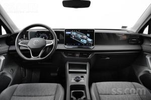 Black Volkswagen Tiguan 2024 in Riga, with an engine capacity of 1.50 L and mileage of 46 thousand km for 30900 €, photo 33 on AUTOMOTO.COM.LV