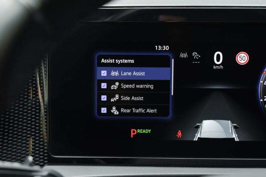 Melns Volkswagen Tiguan 2024 Rīga, ar dzinēja tilpumu 1.50 L un nobraukumu 68 tūkst. km par 29900 €, foto 17 vietnē AUTOMOTO.COM.LV