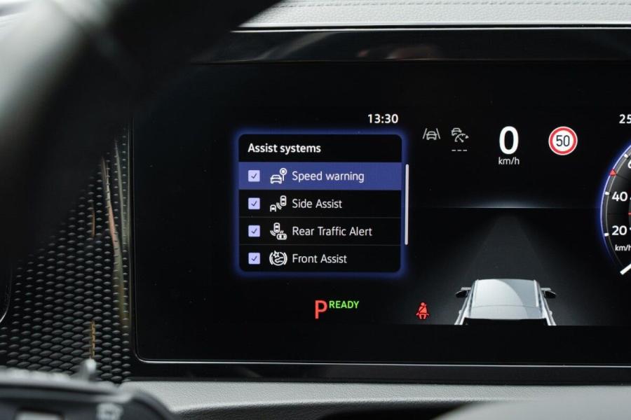 Melns Volkswagen Tiguan 2024 Rīga, ar dzinēja tilpumu 1.50 L un nobraukumu 68 tūkst. km par 29900 €, foto 18 vietnē AUTOMOTO.COM.LV