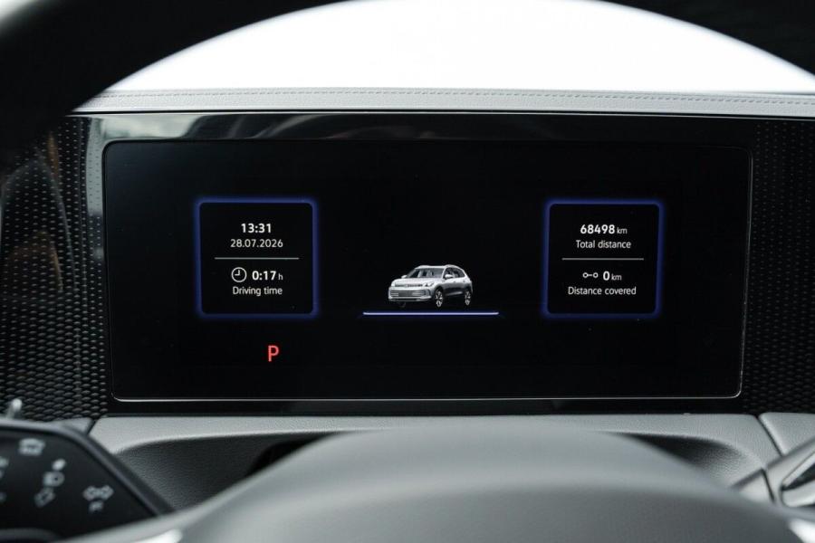 Melns Volkswagen Tiguan 2024 Rīga, ar dzinēja tilpumu 1.50 L un nobraukumu 68 tūkst. km par 29900 €, foto 21 vietnē AUTOMOTO.COM.LV