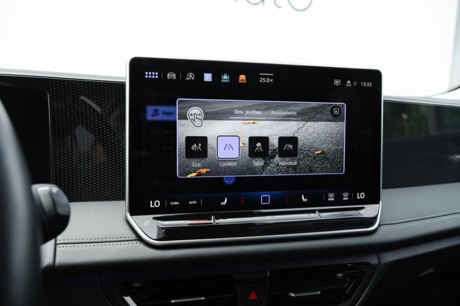Melns Volkswagen Tiguan 2024 Rīga, ar dzinēja tilpumu 1.50 L un nobraukumu 68 tūkst. km par 29900 €, foto 23 vietnē AUTOMOTO.COM.LV
