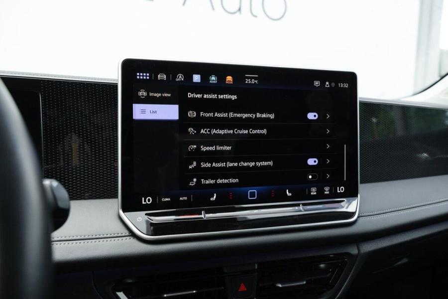Melns Volkswagen Tiguan 2024 Rīga, ar dzinēja tilpumu 1.50 L un nobraukumu 68 tūkst. km par 29900 €, foto 26 vietnē AUTOMOTO.COM.LV