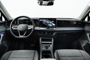 Melns Volkswagen Tiguan 2024 Rīga, ar dzinēja tilpumu 1.50 L un nobraukumu 68 tūkst. km par 29900 €, foto 34 vietnē AUTOMOTO.COM.LV
