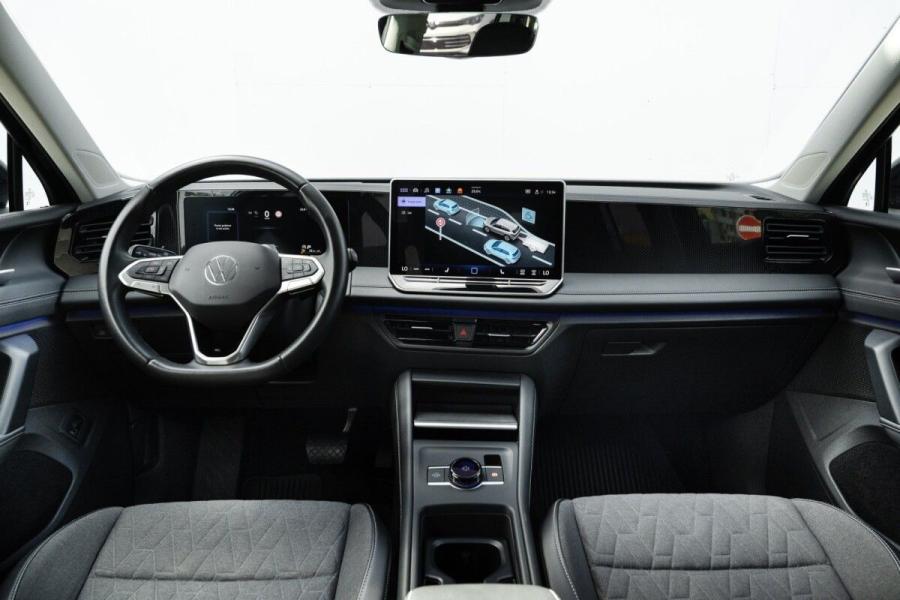 Melns Volkswagen Tiguan 2024 Rīga, ar dzinēja tilpumu 1.50 L un nobraukumu 68 tūkst. km par 29900 €, foto 34 vietnē AUTOMOTO.COM.LV
