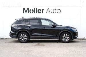 Melns Volkswagen Tiguan 2024 Rīga, ar dzinēja tilpumu 1.50 L un nobraukumu 68 tūkst. km par 29900 €, foto 6 vietnē AUTOMOTO.COM.LV