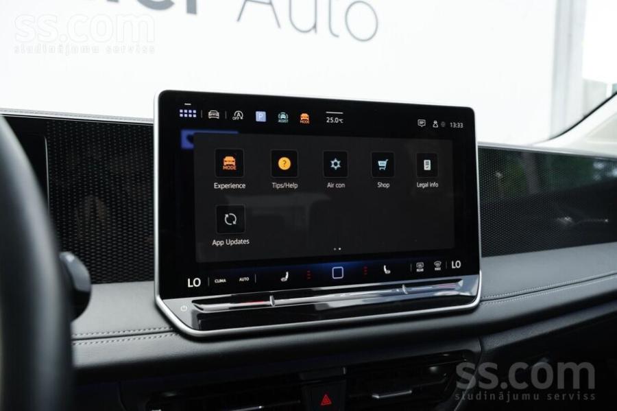 Melns Volkswagen Tiguan 2024 Rīga, ar dzinēja tilpumu 1.50 L un nobraukumu 68 tūkst. km par 29900 €, foto 29 vietnē AUTOMOTO.COM.LV