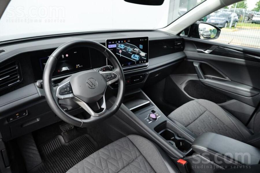 Melns Volkswagen Tiguan 2024 Rīga, ar dzinēja tilpumu 1.50 L un nobraukumu 68 tūkst. km par 29900 €, foto 32 vietnē AUTOMOTO.COM.LV