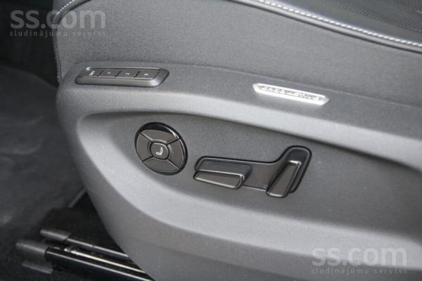 Melns Volkswagen Tiguan 2024 Rīga, ar dzinēja tilpumu 1.50 L un nobraukumu 17 tūkst. km par 34900 €, foto 6 vietnē AUTOMOTO.COM.LV