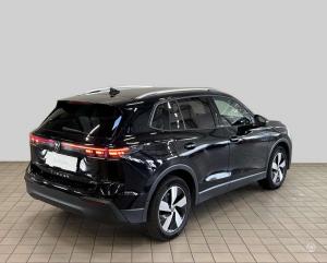 Melns Volkswagen Tiguan 2024 Kauņa, ar dzinēja tilpumu 1.50 L un nobraukumu 0 tūkst. km par 29600 €, foto 5 vietnē AUTOMOTO.COM.LV