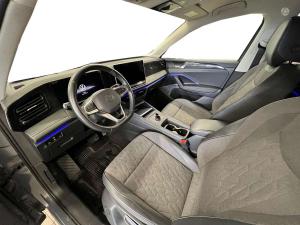 Melns Volkswagen Tiguan 2024 Kauņa, ar dzinēja tilpumu 1.50 L un nobraukumu 0 tūkst. km par 29600 €, foto 9 vietnē AUTOMOTO.COM.LV