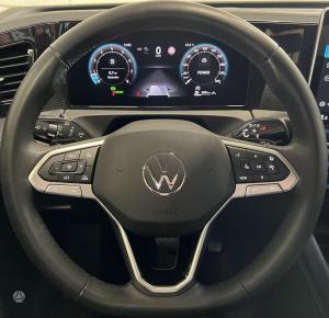 Melns Volkswagen Tiguan 2024 Kauņa, ar dzinēja tilpumu 1.50 L un nobraukumu 0 tūkst. km par 29600 €, foto 10 vietnē AUTOMOTO.COM.LV